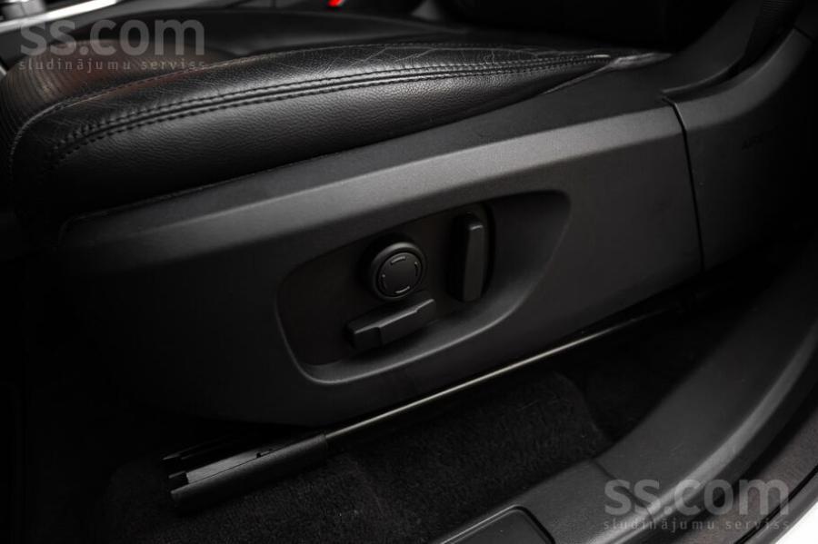 Белый Ленд Ровер Discovery Sport 2015 в Елгава, объемом двигателя 2.20 л и пробегом 0 тыс. км за 11900 €, фото 18 на AUTOMOTO.COM.LV