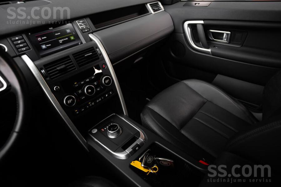 Белый Ленд Ровер Discovery Sport 2015 в Елгава, объемом двигателя 2.20 л и пробегом 0 тыс. км за 11900 €, фото 19 на AUTOMOTO.COM.LV