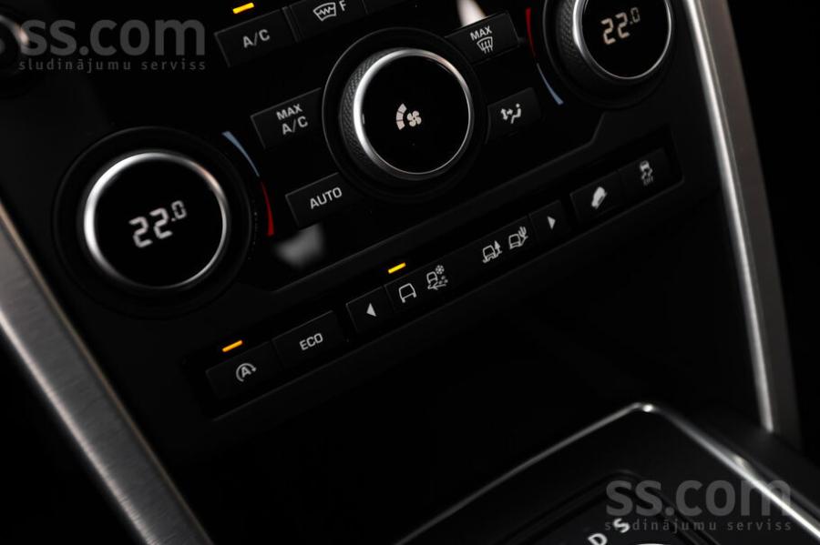 Белый Ленд Ровер Discovery Sport 2015 в Елгава, объемом двигателя 2.20 л и пробегом 0 тыс. км за 11900 €, фото 20 на AUTOMOTO.COM.LV