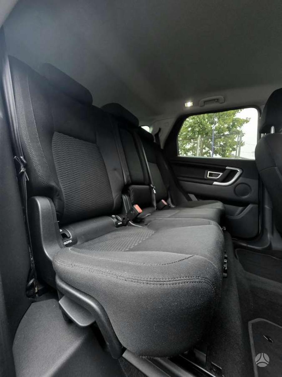 Balts Land Rover Discovery Sport 2015 Šauļi, ar dzinēja tilpumu 2.18 L un nobraukumu 216 tūkst. km par 7600 €, foto 20 vietnē AUTOMOTO.COM.LV