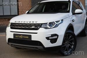 White Land Rover Discovery Sport 2016 in Riga, with an engine capacity of 2.00 L and mileage of 193 thousand km for 24500 €, photo 1 on AUTOMOTO.COM.LV