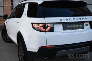 White Land Rover Discovery Sport 2016 in Riga, with an engine capacity of 2.00 L and mileage of 193 thousand km for 24500 €, photo 9 on AUTOMOTO.COM.LV