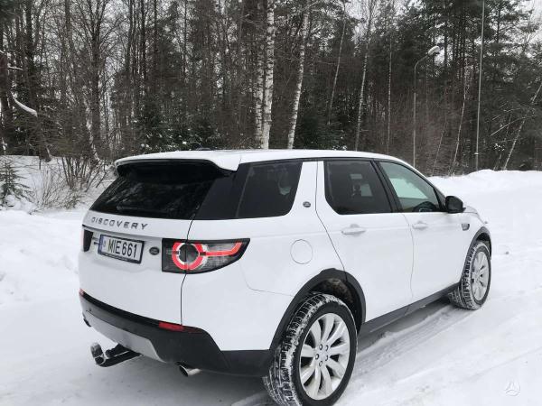 Balts Land Rover Discovery Sport 2016 Utena, ar dzinēja tilpumu 2.00 L un nobraukumu 277 tūkst. km par 9800 €, foto 3 vietnē AUTOMOTO.COM.LV