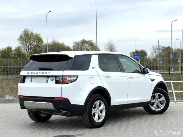 White Land Rover Discovery Sport 2016 in Taurage, with an engine capacity of 2.00 L and mileage of 149 thousand km for 8900 €, photo 7 on AUTOMOTO.COM.LV