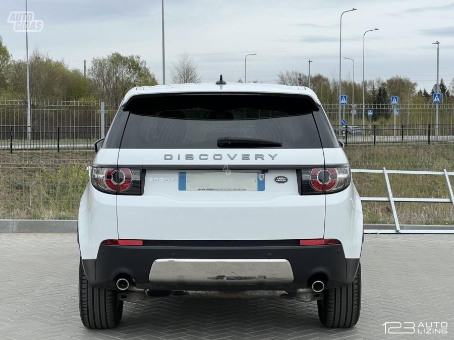 White Land Rover Discovery Sport 2016 in Taurage, with an engine capacity of 2.00 L and mileage of 149 thousand km for 8900 €, photo 10 on AUTOMOTO.COM.LV