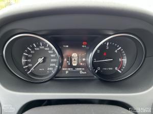 White Land Rover Discovery Sport 2016 in Taurage, with an engine capacity of 2.00 L and mileage of 149 thousand km for 8900 €, photo 17 on AUTOMOTO.COM.LV
