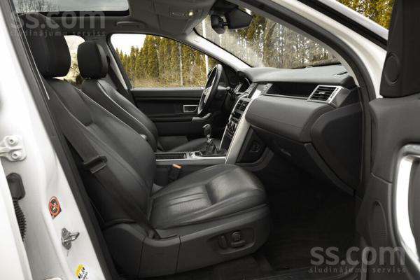 Белый Ленд Ровер Discovery Sport 2016 в Елгава, объемом двигателя 2.00 л и пробегом 199 тыс. км за 10990 €, фото 7 на AUTOMOTO.COM.LV