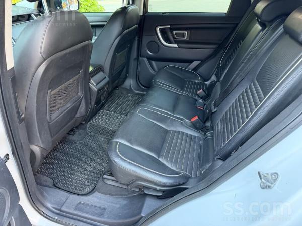 Balts Land Rover Discovery Sport 2016 Liepāja, ar dzinēja tilpumu 2.00 L un nobraukumu 241 tūkst. km par 13800 €, foto 7 vietnē AUTOMOTO.COM.LV