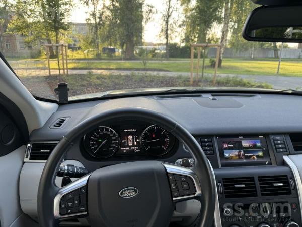 Белый Ленд Ровер Discovery Sport 2016 в Рига, объемом двигателя 2.00 л и пробегом 80 тыс. км за 14990 €, фото 9 на AUTOMOTO.COM.LV