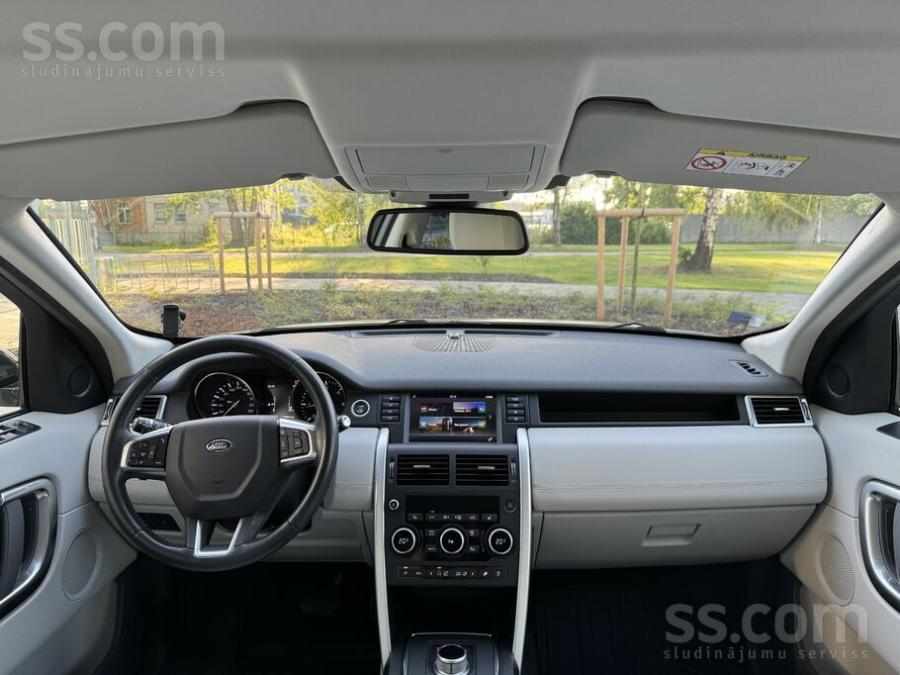 Белый Ленд Ровер Discovery Sport 2016 в Рига, объемом двигателя 2.00 л и пробегом 80 тыс. км за 14990 €, фото 11 на AUTOMOTO.COM.LV