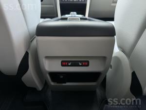 Белый Ленд Ровер Discovery Sport 2016 в Рига, объемом двигателя 2.00 л и пробегом 80 тыс. км за 14990 €, фото 13 на AUTOMOTO.COM.LV