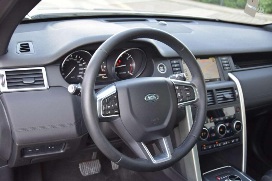 Белый Ленд Ровер Discovery Sport 2016 в Вильнюс, объемом двигателя 2.00 л и пробегом 246 тыс. км за 11000 €, фото 26 на AUTOMOTO.COM.LV