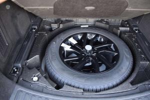 Белый Ленд Ровер Discovery Sport 2016 в Вильнюс, объемом двигателя 2.00 л и пробегом 246 тыс. км за 11000 €, фото 34 на AUTOMOTO.COM.LV