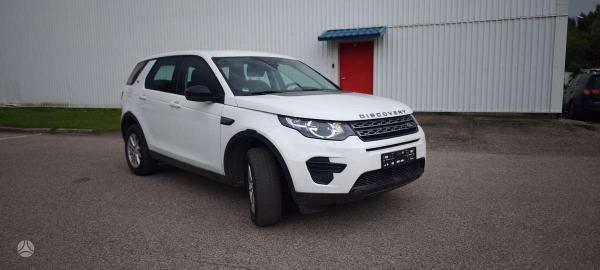 White Land Rover Discovery Sport 2016 in Utena, with an engine capacity of 2.00 L and mileage of 125 thousand km for 7100 €, photo 7 on AUTOMOTO.COM.LV