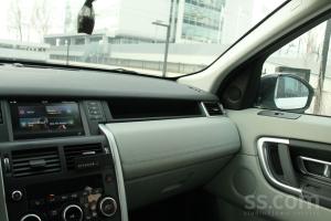 Белый Ленд Ровер Discovery Sport 2016 в Рига, объемом двигателя 2.00 л и пробегом 100 тыс. км за 14500 €, фото 17 на AUTOMOTO.COM.LV