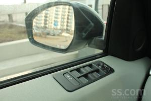 Белый Ленд Ровер Discovery Sport 2016 в Рига, объемом двигателя 2.00 л и пробегом 100 тыс. км за 14500 €, фото 19 на AUTOMOTO.COM.LV