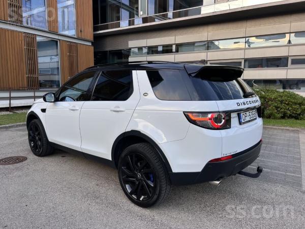 Белый Ленд Ровер Discovery Sport 2016 в Рига, объемом двигателя 2.00 л и пробегом 136 тыс. км за 12900 €, фото 2 на AUTOMOTO.COM.LV