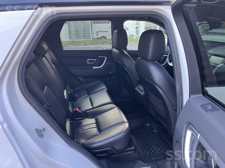 Белый Ленд Ровер Discovery Sport 2016 в Рига, объемом двигателя 2.00 л и пробегом 136 тыс. км за 12900 €, фото 7 на AUTOMOTO.COM.LV