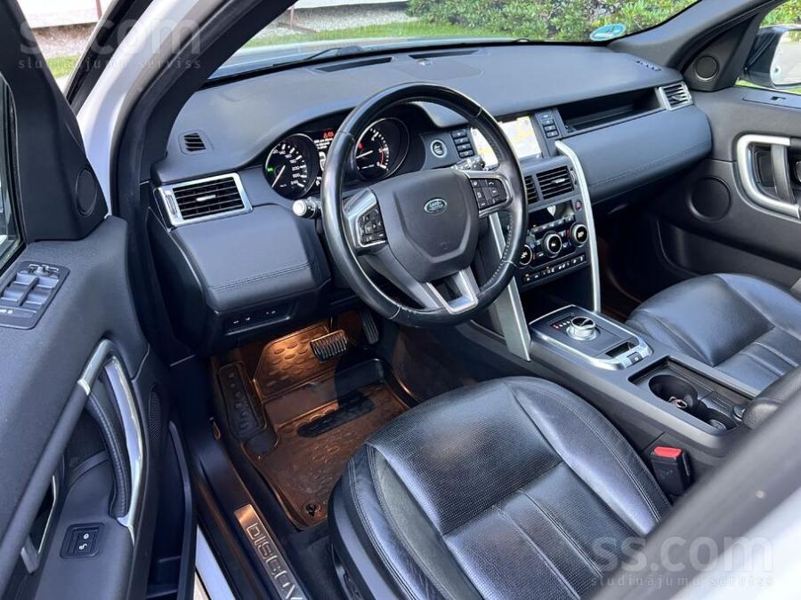 Белый Ленд Ровер Discovery Sport 2016 в Рига, объемом двигателя 2.00 л и пробегом 136 тыс. км за 12900 €, фото 19 на AUTOMOTO.COM.LV