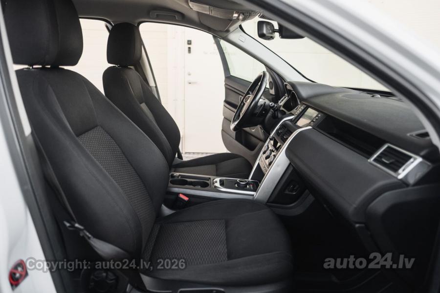 Белый Ленд Ровер Discovery Sport 2016 в Таллин, объемом двигателя 2.00 л и пробегом 225 тыс. км за 9999 €, фото 11 на AUTOMOTO.COM.LV