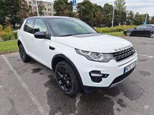 Balts Land Rover Discovery Sport 2016 Viļņa, ar dzinēja tilpumu 2.00 L un nobraukumu 107 tūkst. km par 12600 €, foto 4 vietnē AUTOMOTO.COM.LV