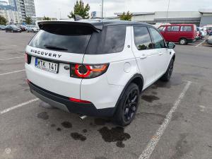Balts Land Rover Discovery Sport 2016 Viļņa, ar dzinēja tilpumu 2.00 L un nobraukumu 107 tūkst. km par 12600 €, foto 6 vietnē AUTOMOTO.COM.LV