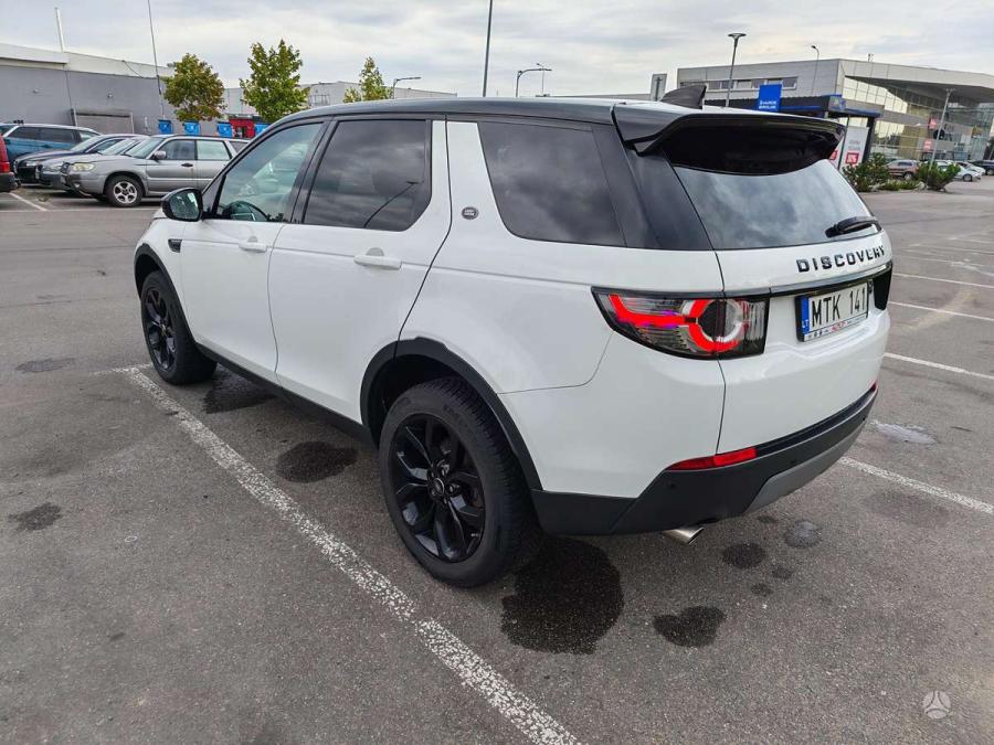 Balts Land Rover Discovery Sport 2016 Viļņa, ar dzinēja tilpumu 2.00 L un nobraukumu 107 tūkst. km par 12600 €, foto 7 vietnē AUTOMOTO.COM.LV
