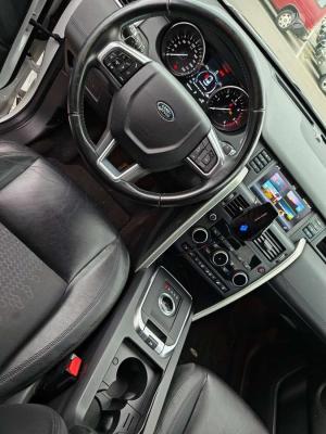 Balts Land Rover Discovery Sport 2016 Viļņa, ar dzinēja tilpumu 2.00 L un nobraukumu 107 tūkst. km par 12600 €, foto 25 vietnē AUTOMOTO.COM.LV