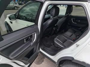 Balts Land Rover Discovery Sport 2016 Viļņa, ar dzinēja tilpumu 2.00 L un nobraukumu 107 tūkst. km par 12600 €, foto 29 vietnē AUTOMOTO.COM.LV