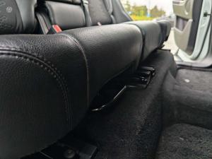 Balts Land Rover Discovery Sport 2016 Viļņa, ar dzinēja tilpumu 2.00 L un nobraukumu 107 tūkst. km par 12600 €, foto 37 vietnē AUTOMOTO.COM.LV