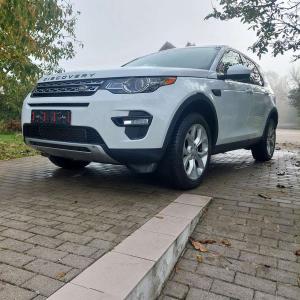 Balts Land Rover Discovery Sport 2016 Alīta, ar dzinēja tilpumu 2.00 L un nobraukumu 135 tūkst. km par 7900 €, foto  vietnē AUTOMOTO.COM.LV