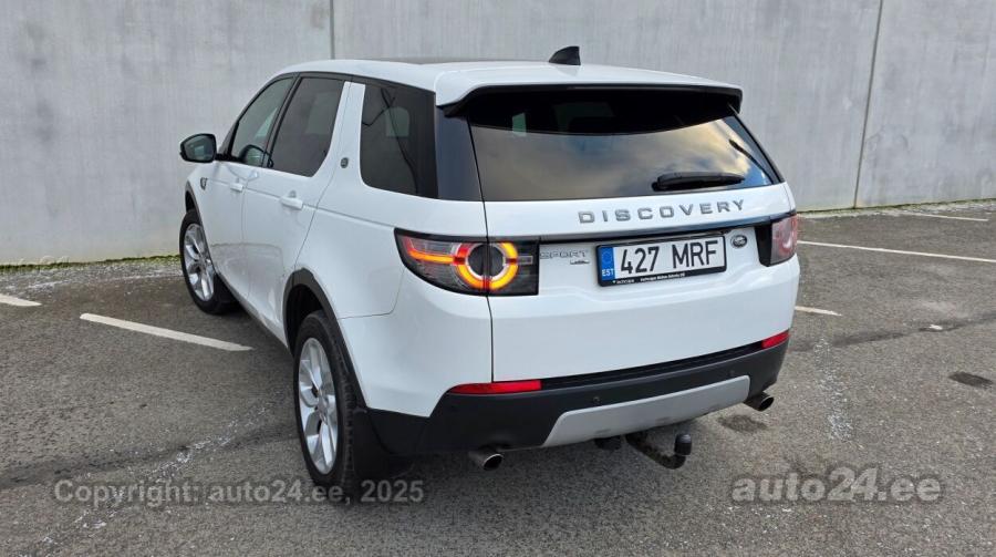 Белый Ленд Ровер Discovery Sport 2017 в Таллин, объемом двигателя 2.00 л и пробегом 150 тыс. км за 13700 €, фото 2 на AUTOMOTO.COM.LV