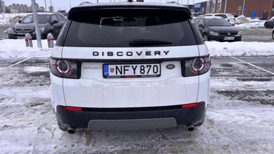 Balts Land Rover Discovery Sport 2017 Kauņa, ar dzinēja tilpumu 2.00 L un nobraukumu 169 tūkst. km par 11000 €, foto 4 vietnē AUTOMOTO.COM.LV