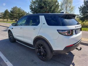 Balts Land Rover Discovery Sport 2017 Rīga, ar dzinēja tilpumu 2.00 L un nobraukumu 158 tūkst. km par 11500 €, foto 4 vietnē AUTOMOTO.COM.LV