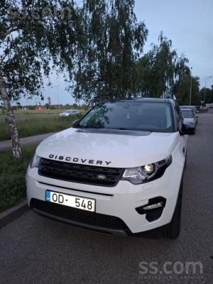 Balts Land Rover Discovery Sport 2017 Rīga, ar dzinēja tilpumu 2.00 L un nobraukumu 157 tūkst. km par 11500 €, foto  vietnē AUTOMOTO.COM.LV