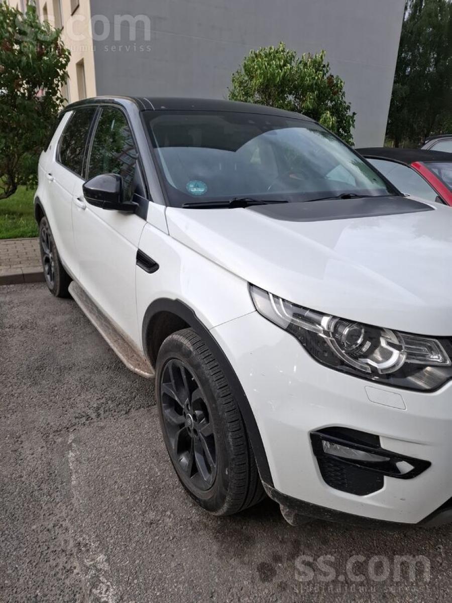 Balts Land Rover Discovery Sport 2017 Rīga, ar dzinēja tilpumu 2.00 L un nobraukumu 157 tūkst. km par 11500 €, foto 5 vietnē AUTOMOTO.COM.LV