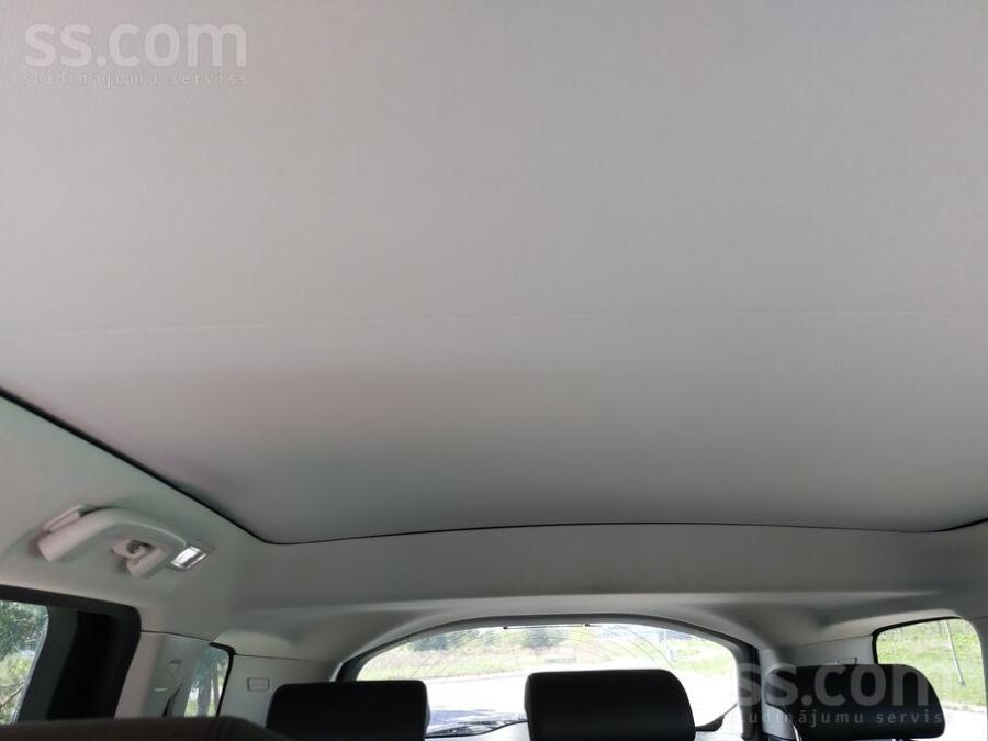 Balts Land Rover Discovery Sport 2017 Rīga, ar dzinēja tilpumu 2.00 L un nobraukumu 157 tūkst. km par 11500 €, foto 11 vietnē AUTOMOTO.COM.LV