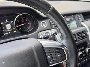Balts Land Rover Discovery Sport 2017 Šilutė, ar dzinēja tilpumu 2.00 L un nobraukumu 161 tūkst. km par 8000 €, foto 19 vietnē AUTOMOTO.COM.LV