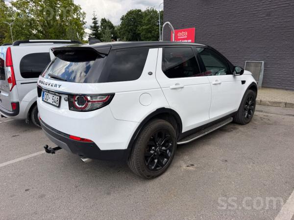 Белый Ленд Ровер Discovery Sport 2017 в Рига, объемом двигателя 2.00 л и пробегом 158 тыс. км за 12900 €, фото 4 на AUTOMOTO.COM.LV
