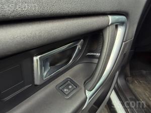 Белый Ленд Ровер Discovery Sport 2017 в Рига, объемом двигателя 2.00 л и пробегом 158 тыс. км за 8100 €, фото 13 на AUTOMOTO.COM.LV