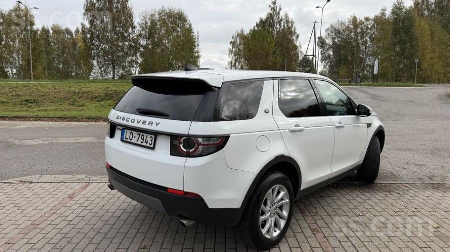 Белый Ленд Ровер Discovery Sport 2017 в Рига, объемом двигателя 2.00 л и пробегом 183 тыс. км за 9900 €, фото 4 на AUTOMOTO.COM.LV