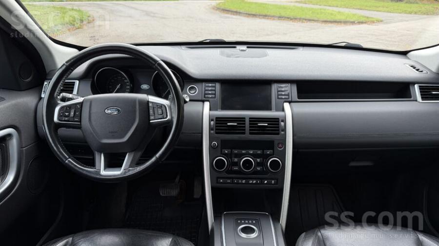 Белый Ленд Ровер Discovery Sport 2017 в Рига, объемом двигателя 2.00 л и пробегом 183 тыс. км за 9900 €, фото 9 на AUTOMOTO.COM.LV