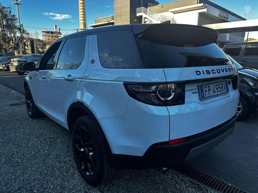 Balts Land Rover Discovery Sport 2018 Gargždai, ar dzinēja tilpumu 2.00 L un nobraukumu 105 tūkst. km par 7999 €, foto 3 vietnē AUTOMOTO.COM.LV