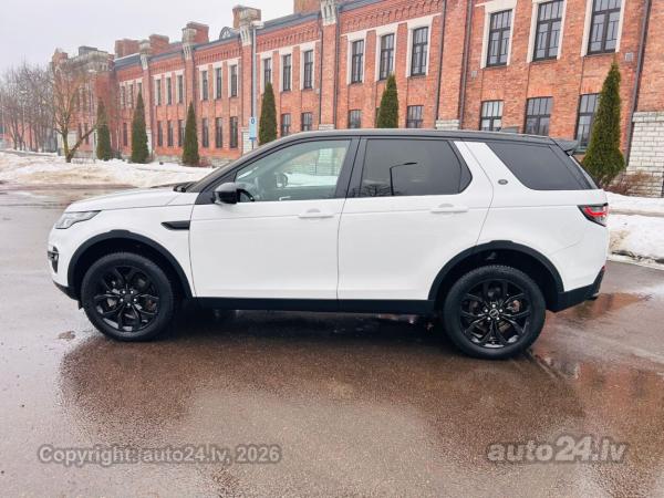 Balts Land Rover Discovery Sport 2018 Tallina, ar dzinēja tilpumu 2.00 L un nobraukumu 105 tūkst. km par 13590 €, foto 7 vietnē AUTOMOTO.COM.LV