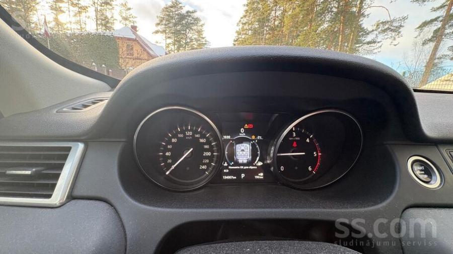 Balts Land Rover Discovery Sport 2018 Rīga, ar dzinēja tilpumu 2.00 L un nobraukumu 134 tūkst. km par 12900 €, foto 7 vietnē AUTOMOTO.COM.LV