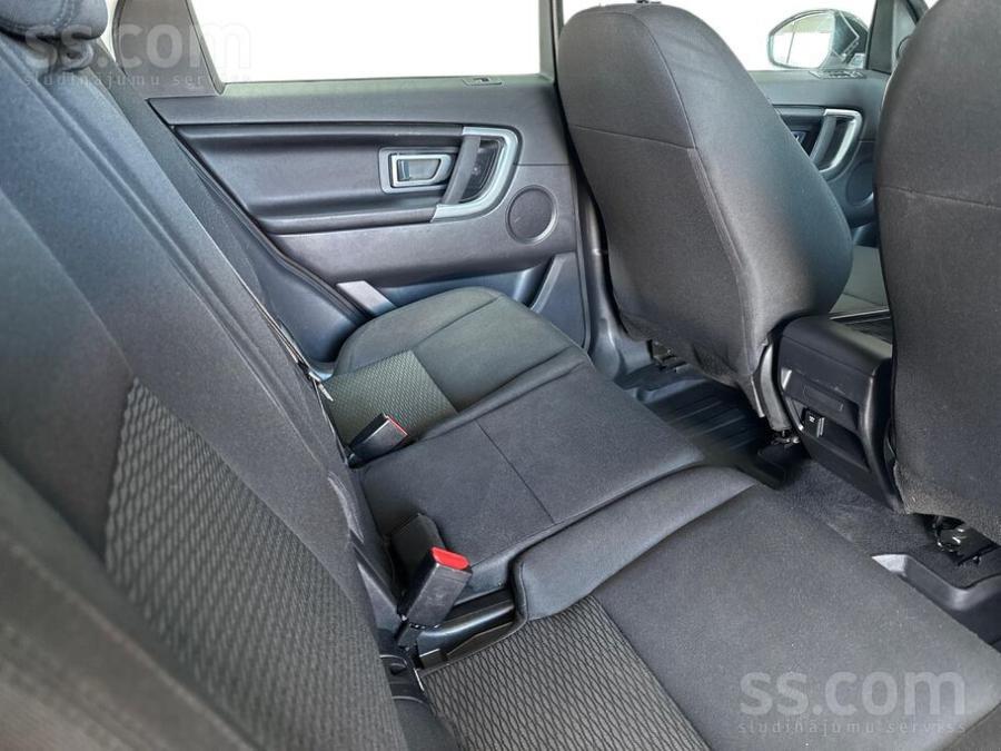 Белый Ленд Ровер Discovery Sport 2018 в Рига, объемом двигателя 2.00 л и пробегом 168 тыс. км за 14990 €, фото 8 на AUTOMOTO.COM.LV