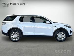 Белый Ленд Ровер Discovery Sport 2018 в Рига, объемом двигателя 2.00 л и пробегом 168 тыс. км за 14990 €, фото 25 на AUTOMOTO.COM.LV