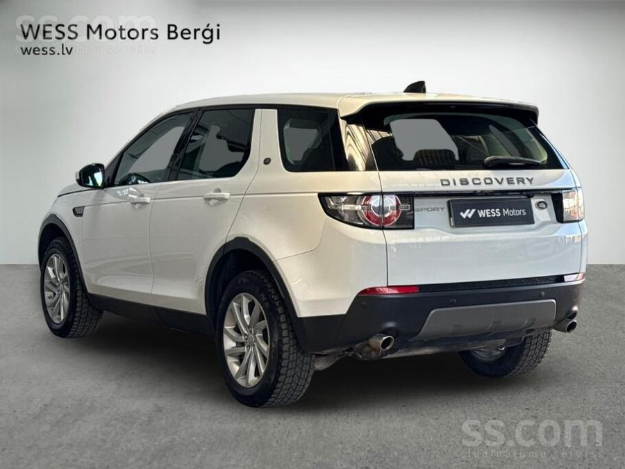 Белый Ленд Ровер Discovery Sport 2018 в Рига, объемом двигателя 2.00 л и пробегом 168 тыс. км за 14990 €, фото 26 на AUTOMOTO.COM.LV