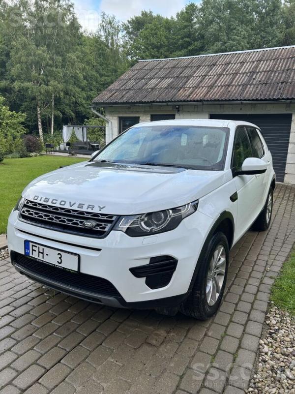 Balts Land Rover Discovery Sport 2018 Ogre, ar dzinēja tilpumu 2.00 L un nobraukumu 218 tūkst. km par 12000 €, foto 1 vietnē AUTOMOTO.COM.LV