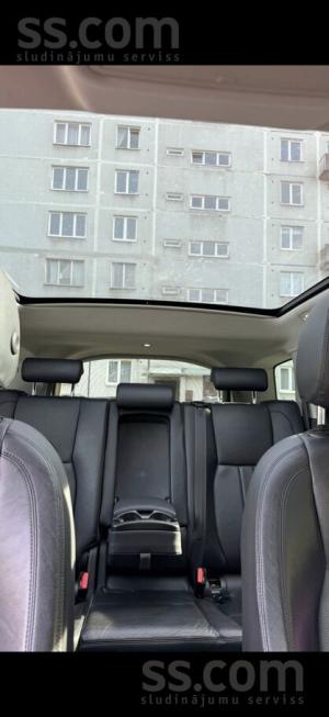 White Land Rover Discovery Sport 2018 in Riga, with an engine capacity of 2.00 L and mileage of 153 thousand km for 19900 €, photo 24 on AUTOMOTO.COM.LV